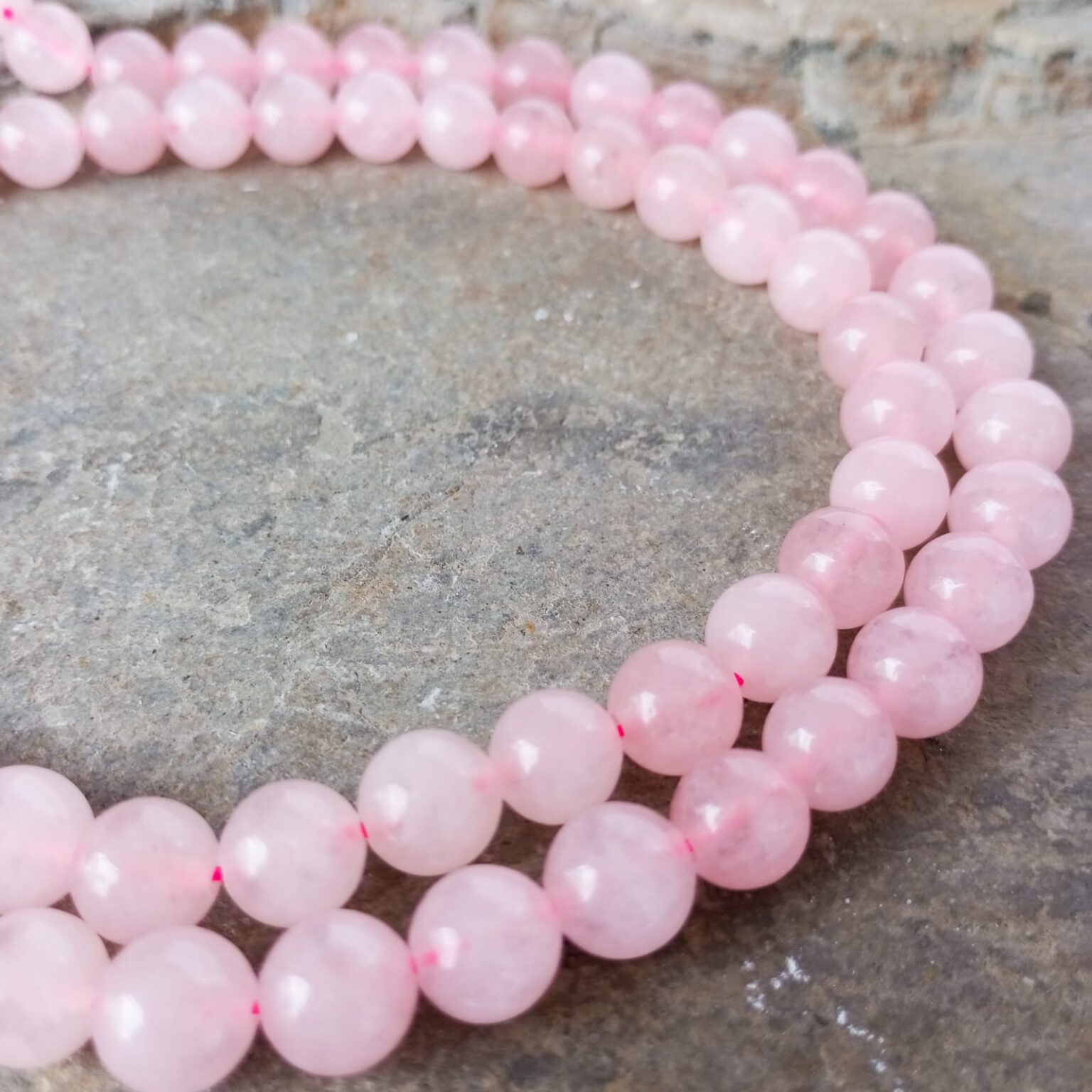 Sarta en Cuarzo Rosa #8 - Okoloko ️ - Piedras, Cristales, Minerales y Joyas